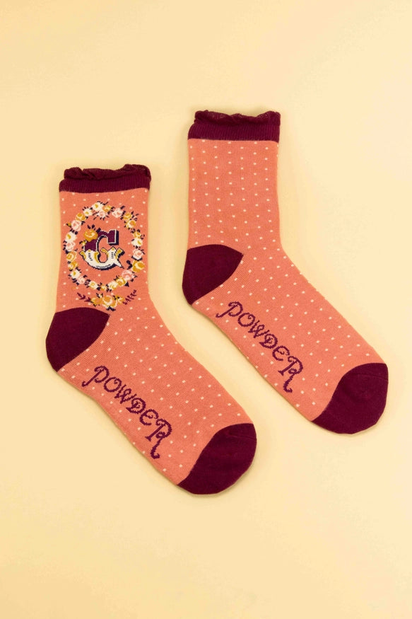 A-Z ALPHABET MONOGRAM LETTER ANKLE SOCKS-POWDER – Apropos San Luis Obispo